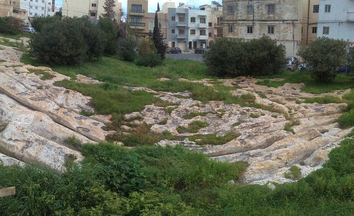 Malta’s Cart Ruts: What Are These Ancient Tracks and Why Do They Matter ...