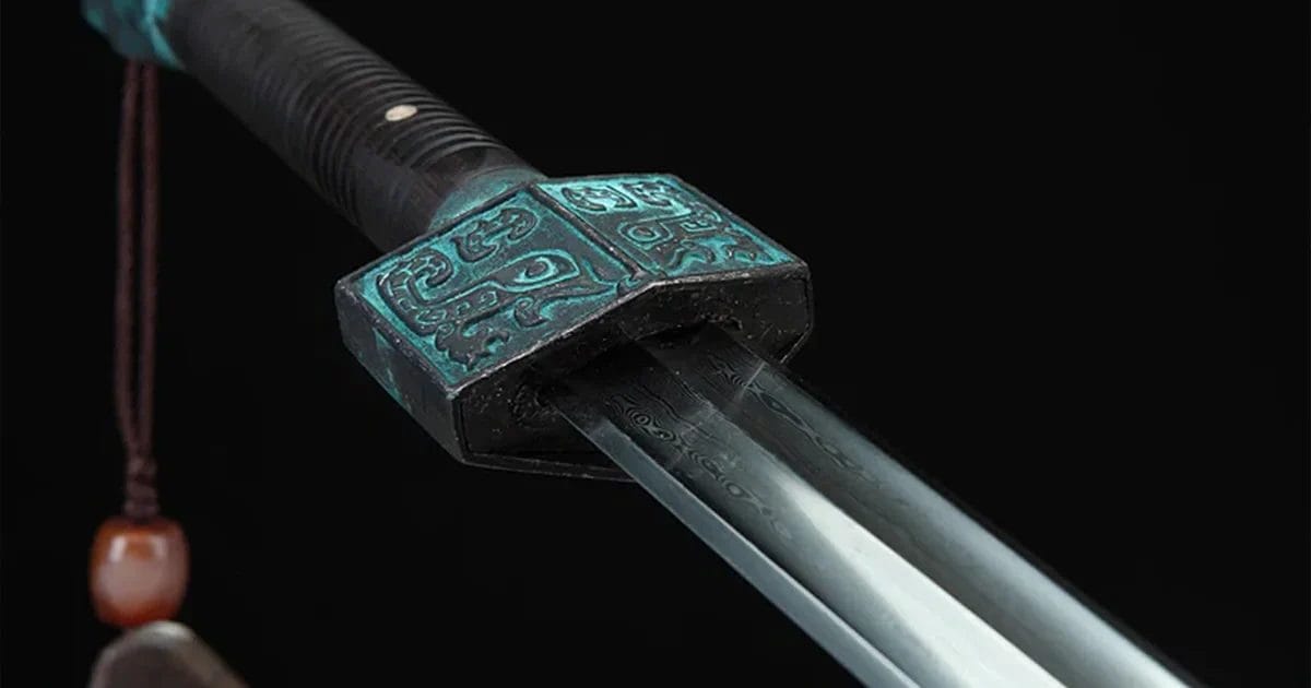 Qin Bronze Weapons: Why They Stayed Sharp